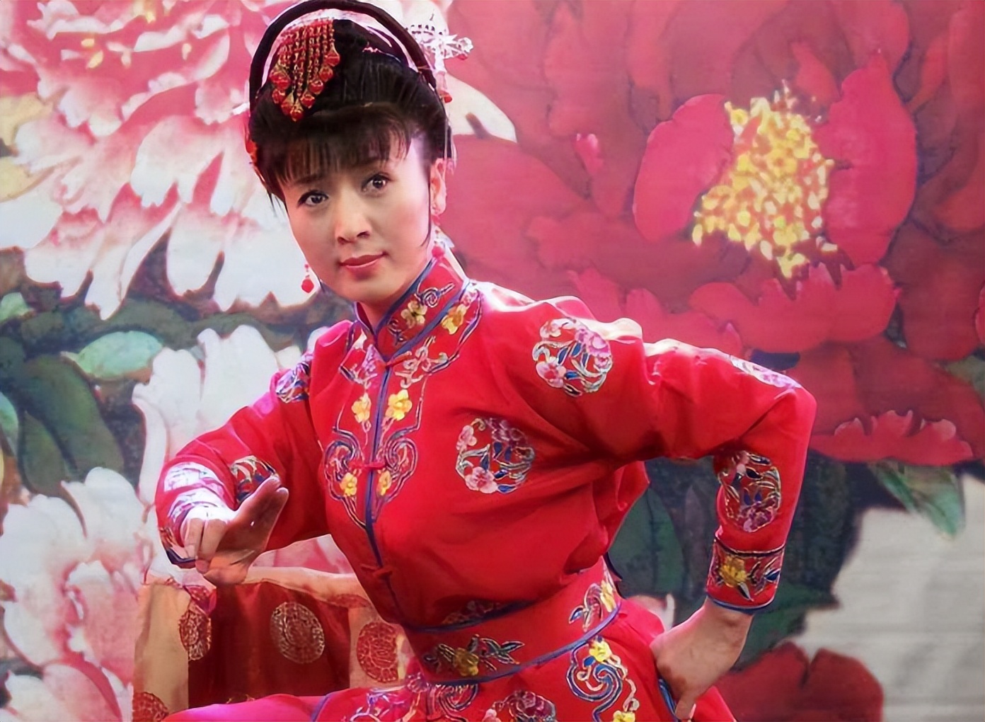 Actor Yan Xuejing: After a failed marriage, she gave birth to a ...