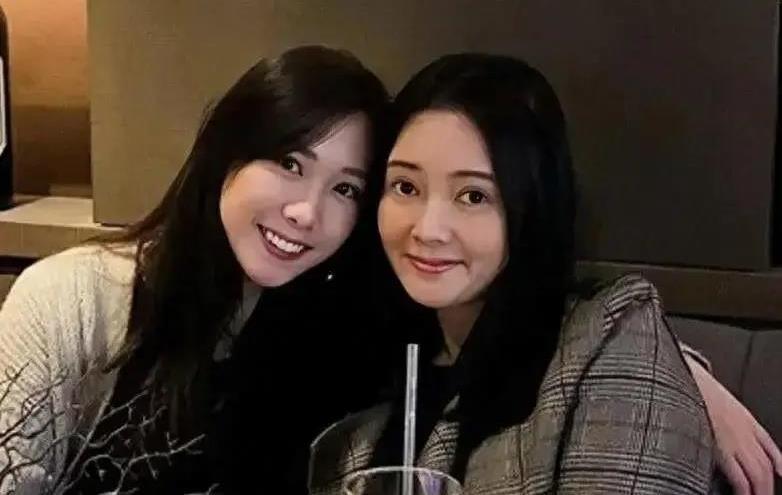 "Peach in the World" Li Lizhen: She became famous at the age of 28, and ...