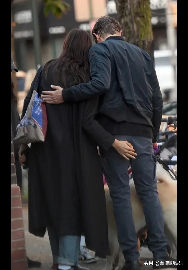 Irina Shayk and Cooper openly show affection on NYC walk, their romance revived - iNEWS