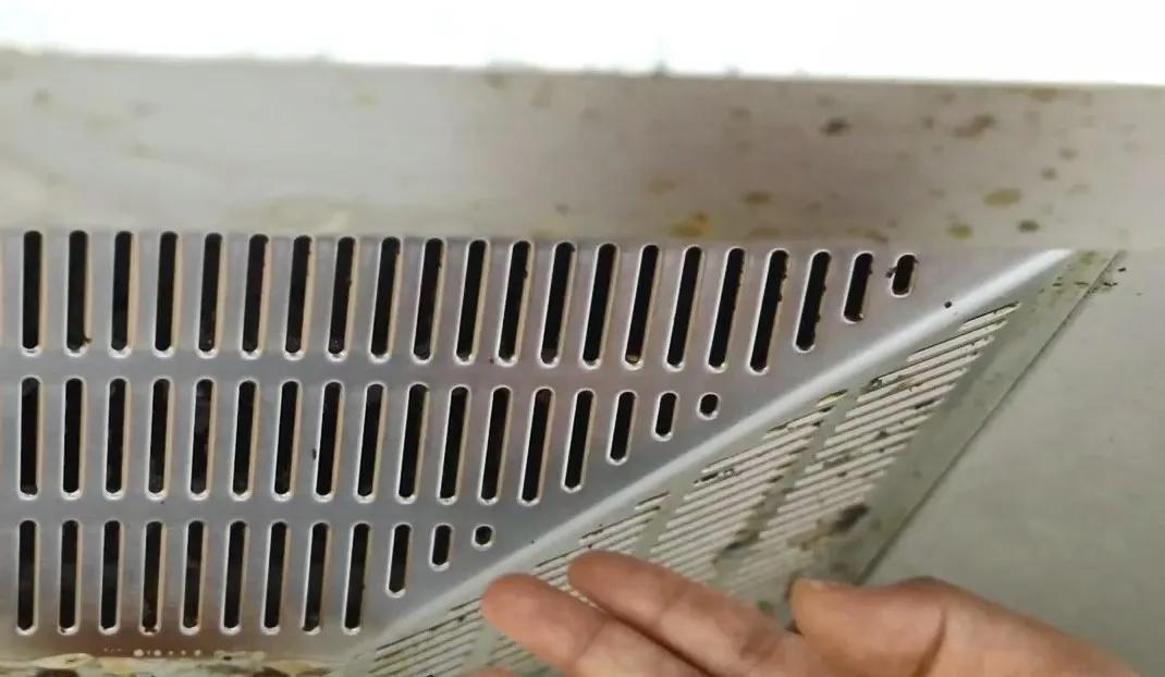 No matter how oily or dirty the household range hood is, it only needs ...