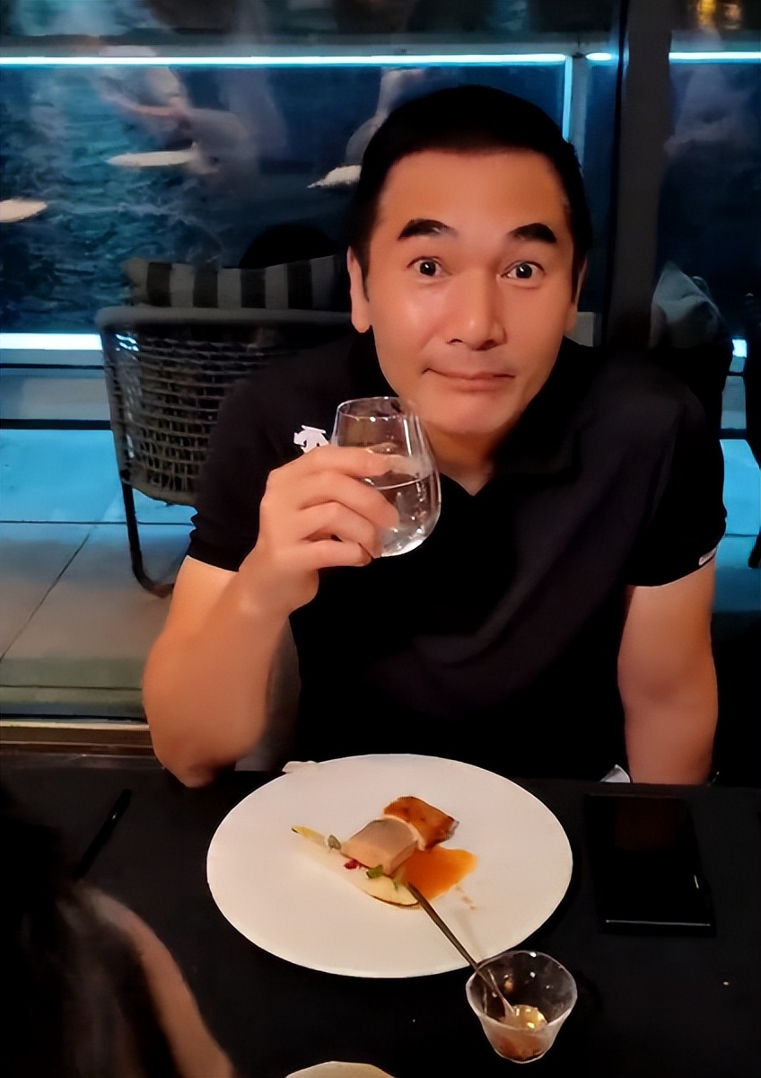 Chow Yun-fat's 68th birthday was exposed on the spot, several Hong Kong ...