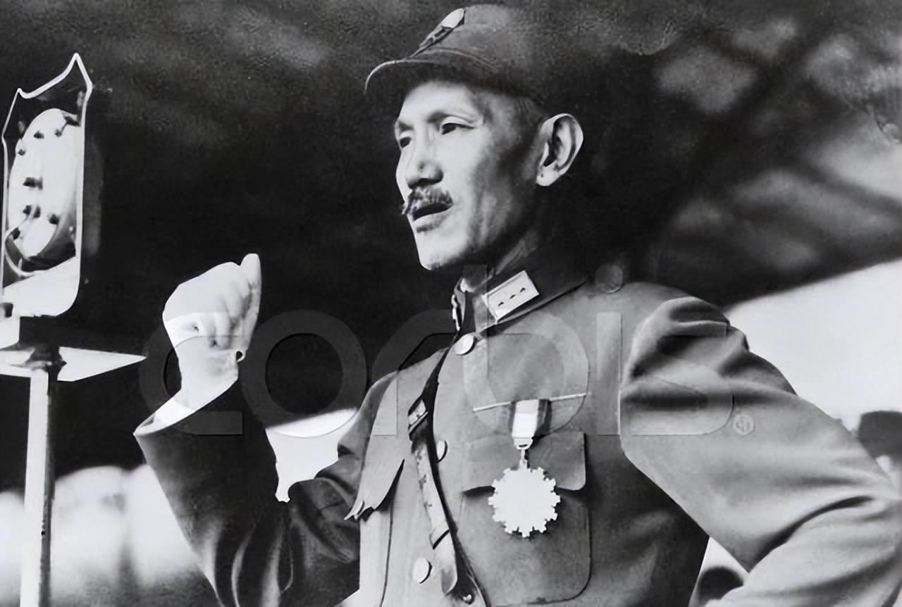 Taiwanese pilot Lin Xianshun stole the plane back to the mainland and ...