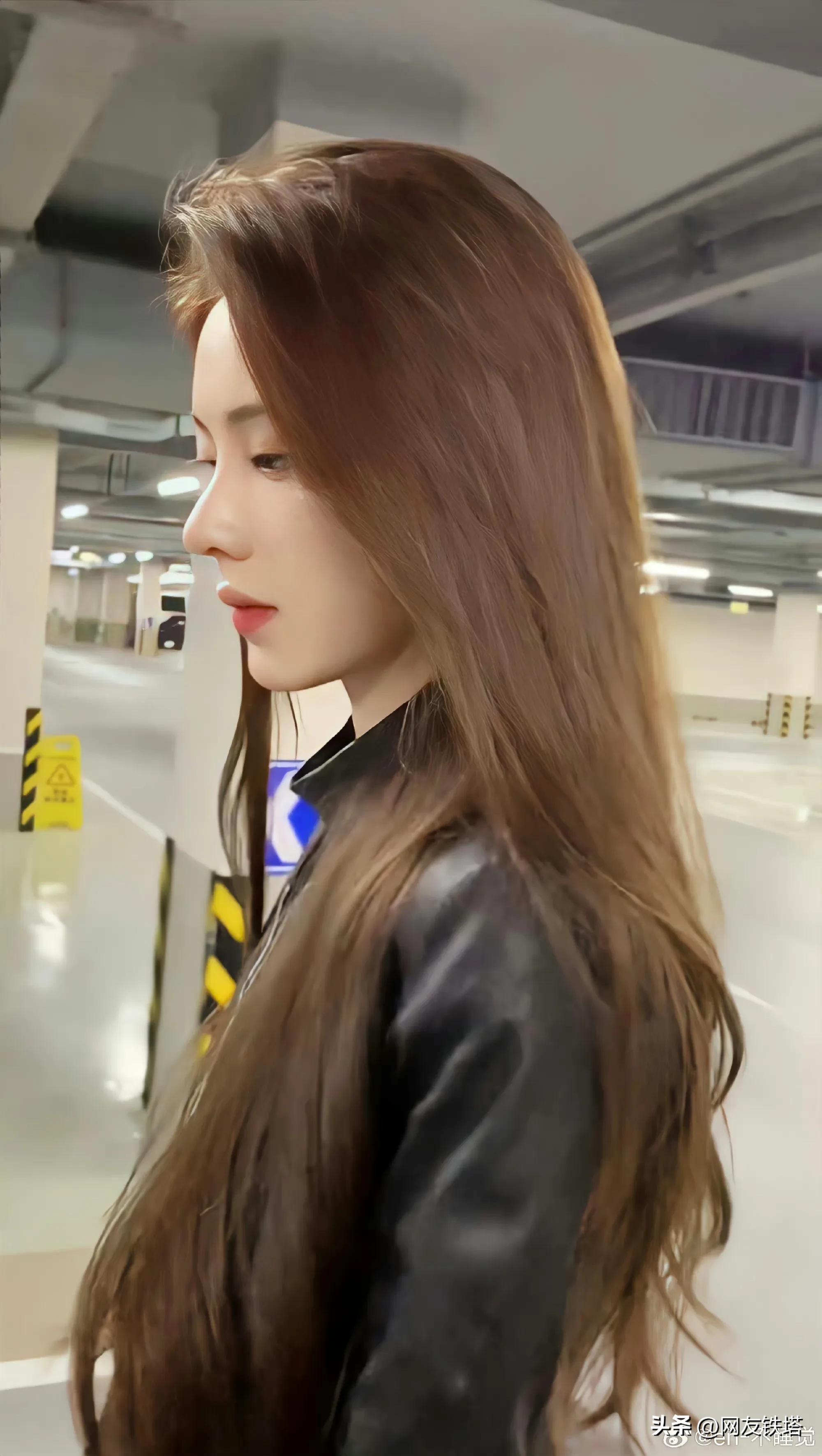 Sun Yining wallpaper: Be the woman Wang Sicong can't get. - iNEWS