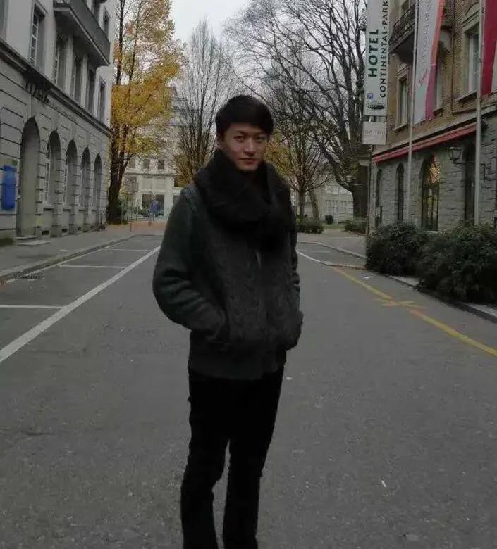 The stars are silent, the king is silent, the host Zhang Zequn, dare to ...