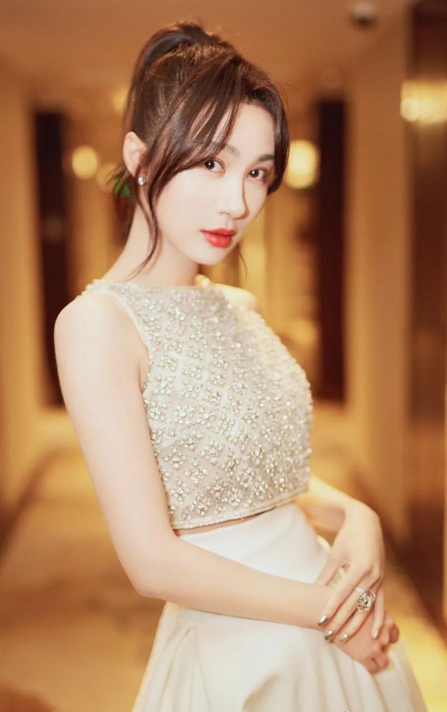 Li Feier is so charming - iNEWS