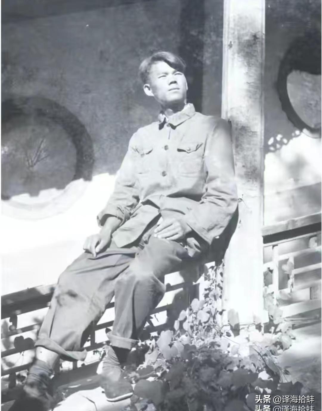 Song Yongping: Reminiscing Comrade Xiao Yin, the literary theorist - iNEWS