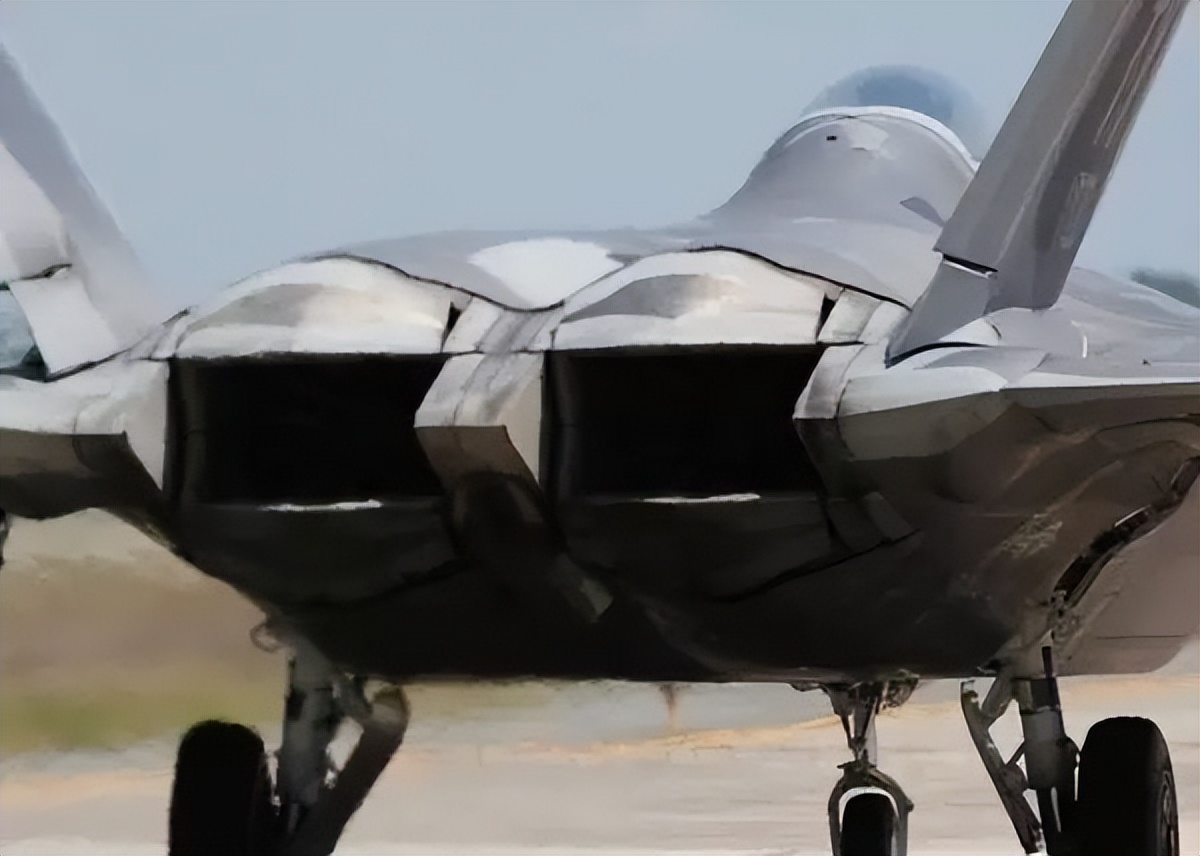 In response to "high-end threats", the US military decided to let the ...