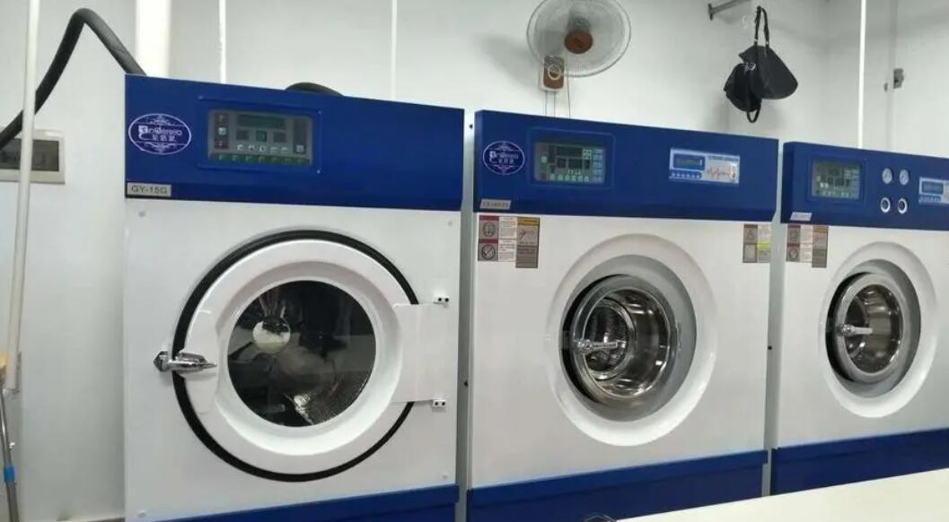 What is the principle of hitting clothes with a mallet? Is it good to ...