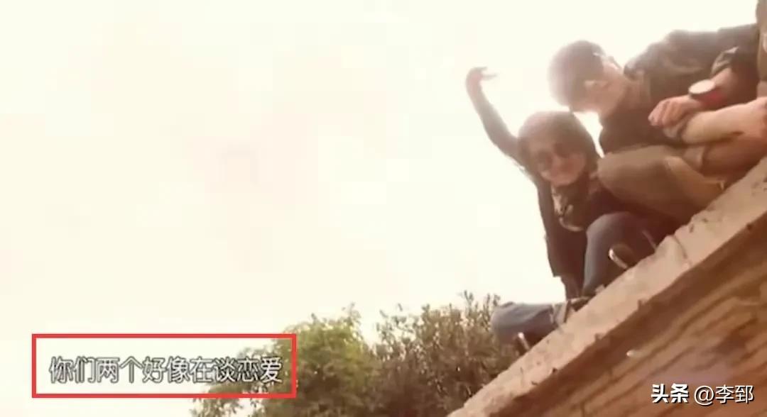 Hua Chenyu was revealed to have broken up with his ex-girlfriend, and lived together with Xu ...