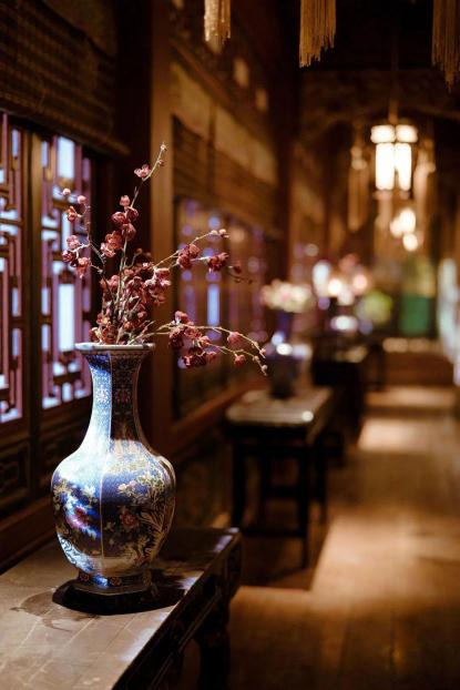 "Chinese Traditional Colors": a book that takes you to understand the ...