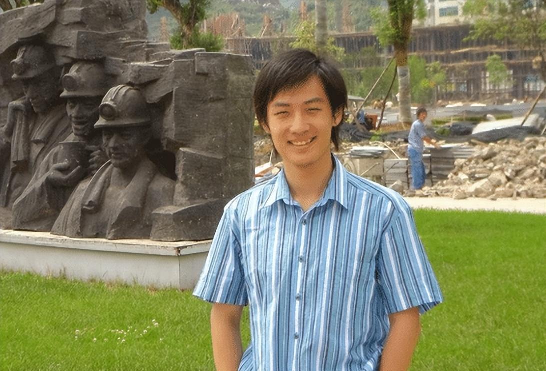 Famous CCTV host Shu Dong: The sincere tears in every program show that ...