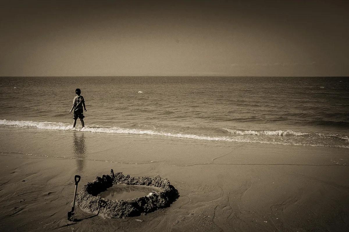 Why is the 35mm lens irreplaceable in humanistic photography - iNEWS