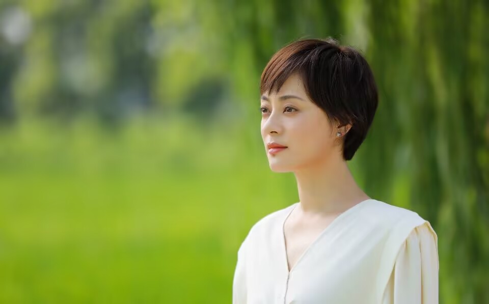 "Girls' School in the Mountains" was launched, Sun Li and Tan Songyun ...