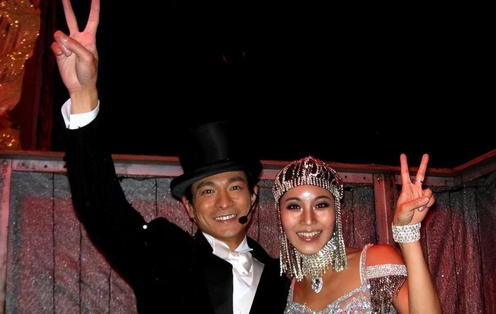 Accompanying Andy Lau as a dance partner for 25 years and unmarried at ...