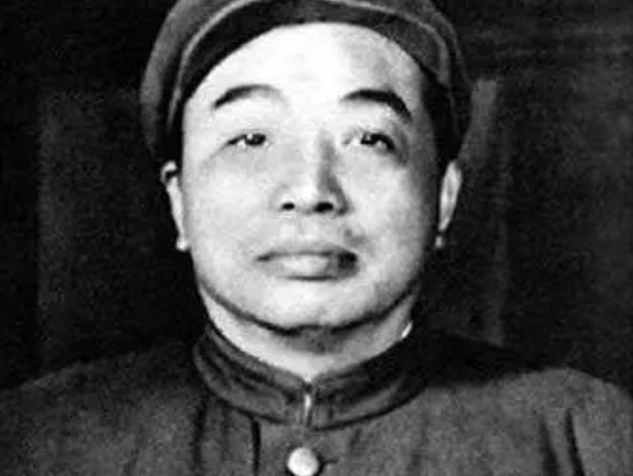 In 1955, when the whole army was awarded ranks, Peng Dehuai explained ...