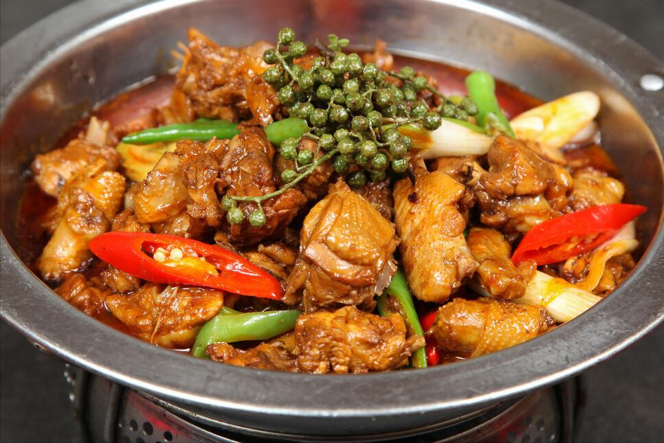 When frying chicken, don't blanch any more, the key 2 steps are done ...