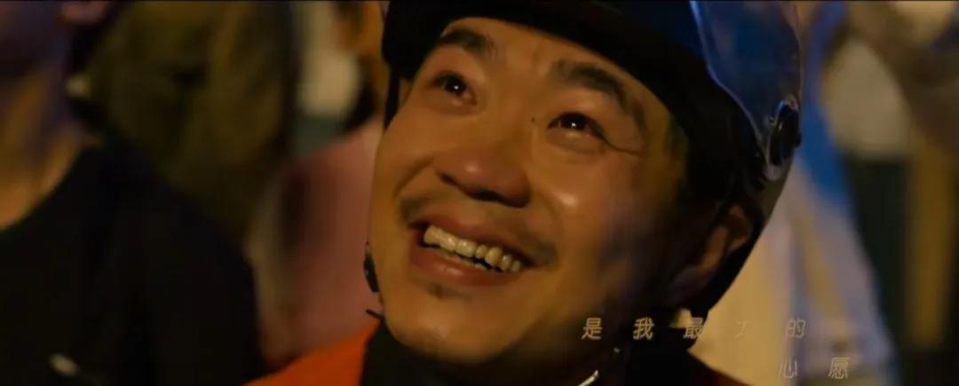 Dapeng is good at telling stories, "Keep You Safe" really has a strong ...