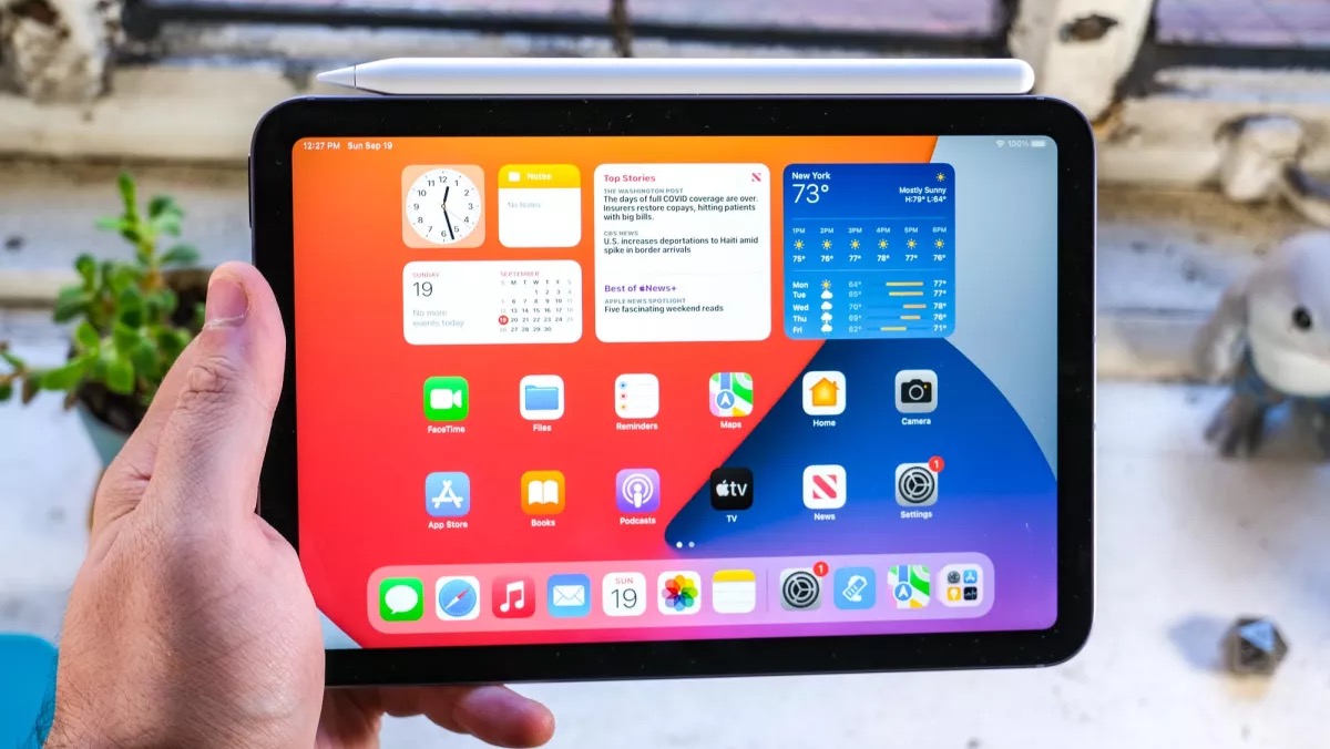 Not blowing or black, iPad mini 6 has been used for a year, let me talk ...