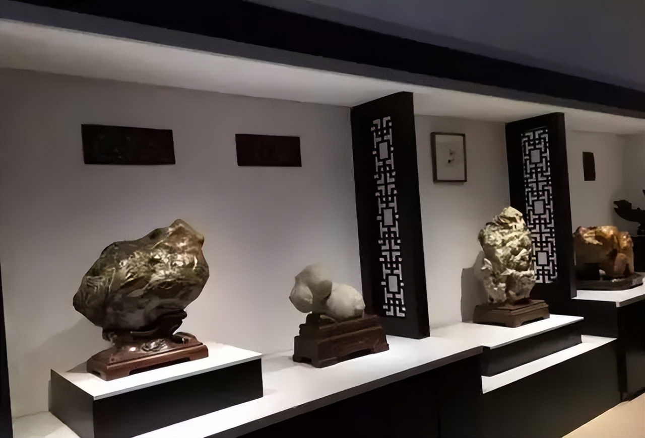 What exactly is a strange stone? Is it an investment product? Is it an ...