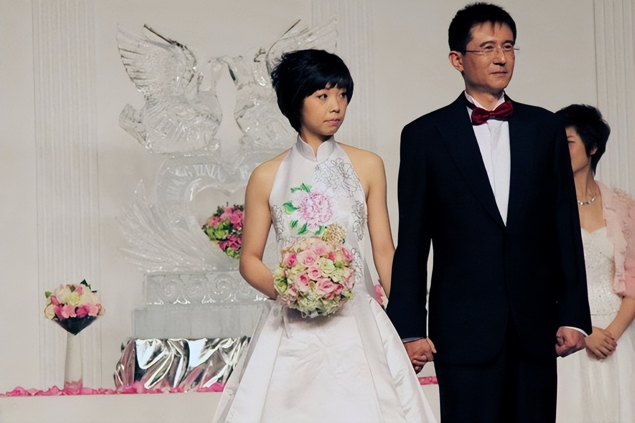 Zhang Yining celebrates her birthday with her child, married a 20-year ...