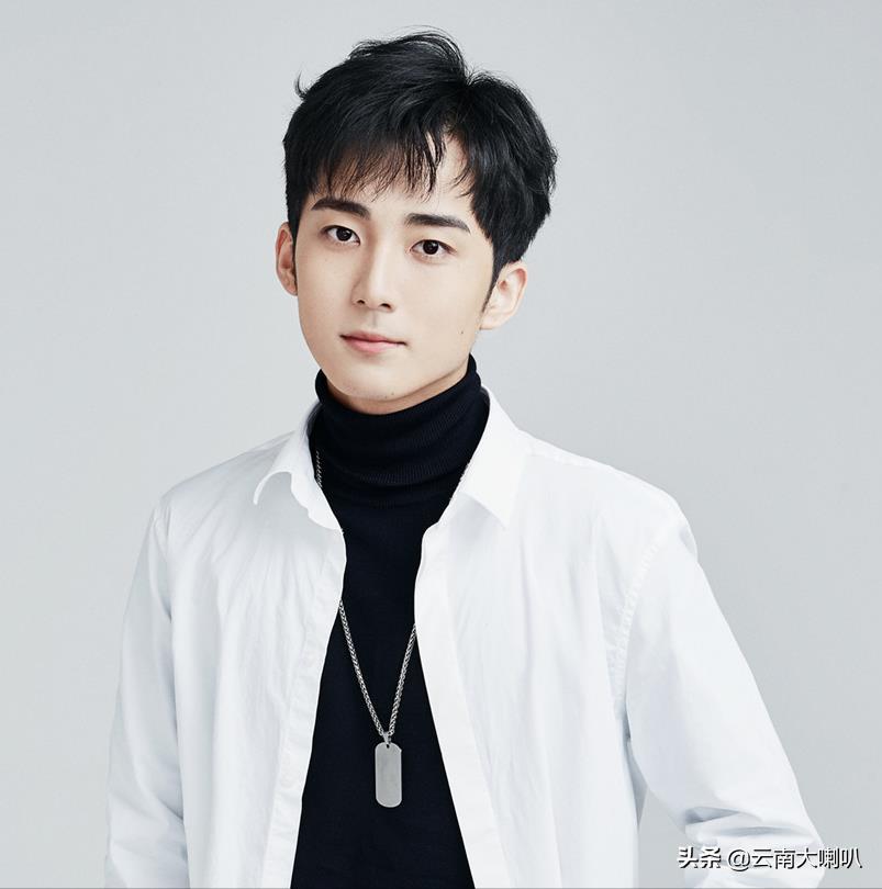 Guo Zifan posted three vacation updates in succession, netizens: too ...