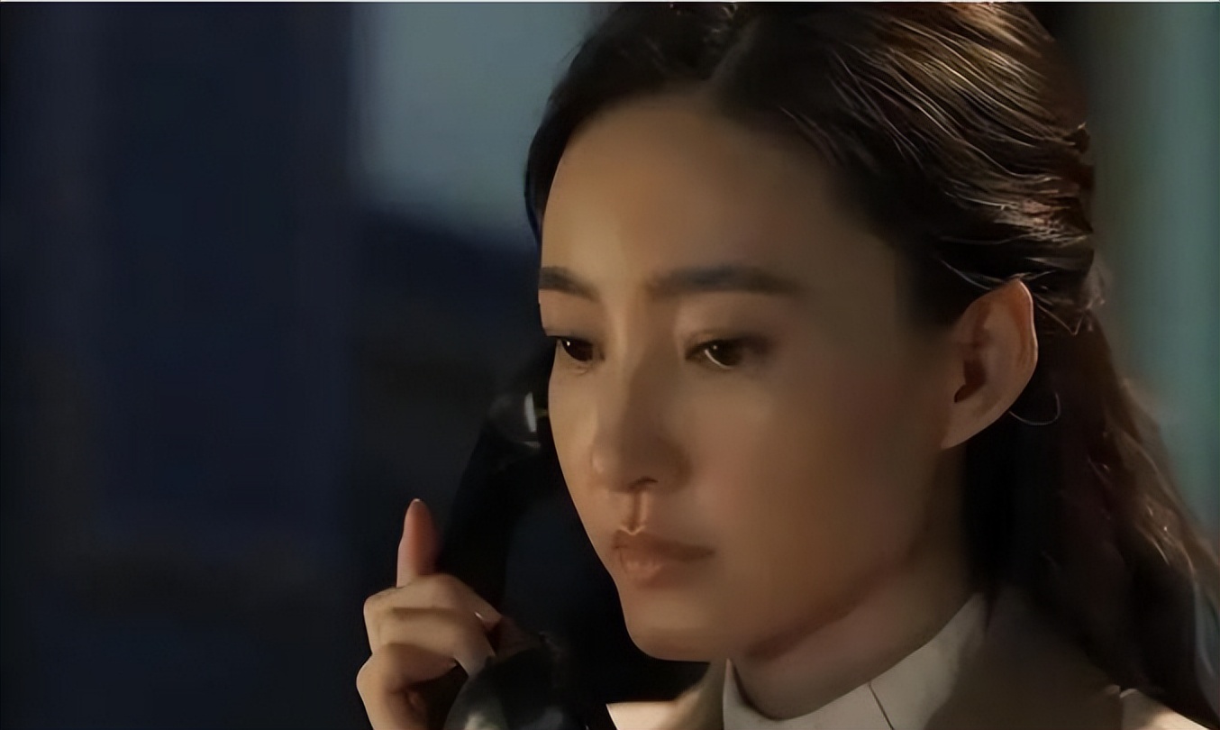 Wu Jian: With a paralyzed face but wanting to play a "female agent ...