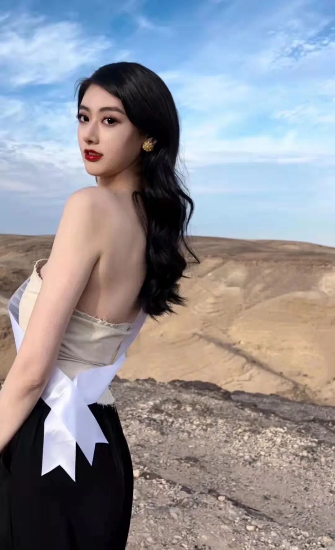 Look!Anyone who has a dream is amazing!Yang Shiyin is in place... - iNEWS