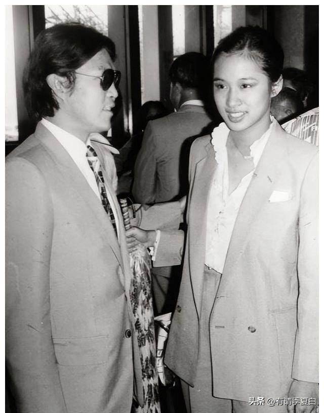 Original: It has been 18 years since Lingling Chu and Nicholas Fok ...