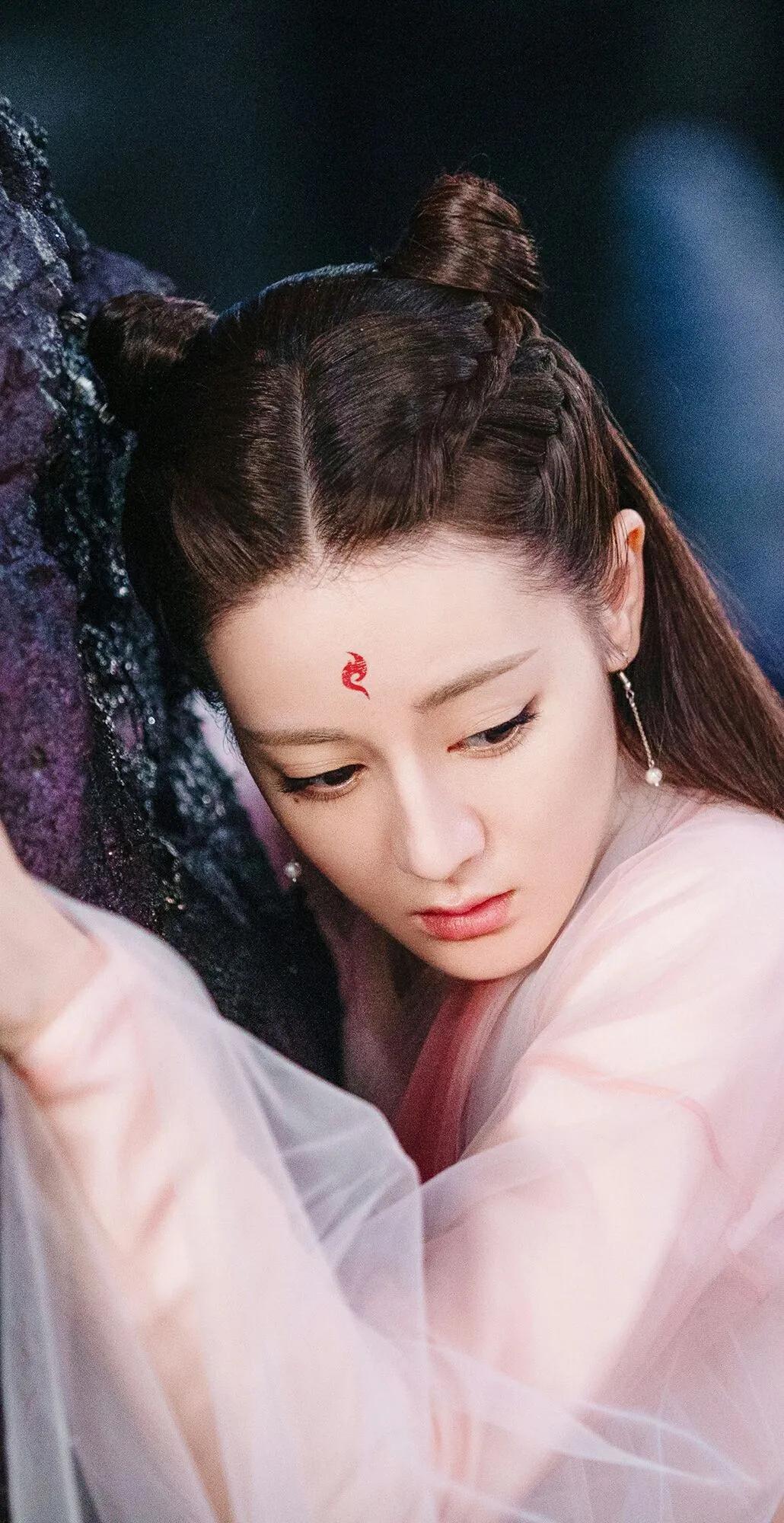 "The Strongest Spirit Master" Dilireba and "Prince of Merman" Ren ...