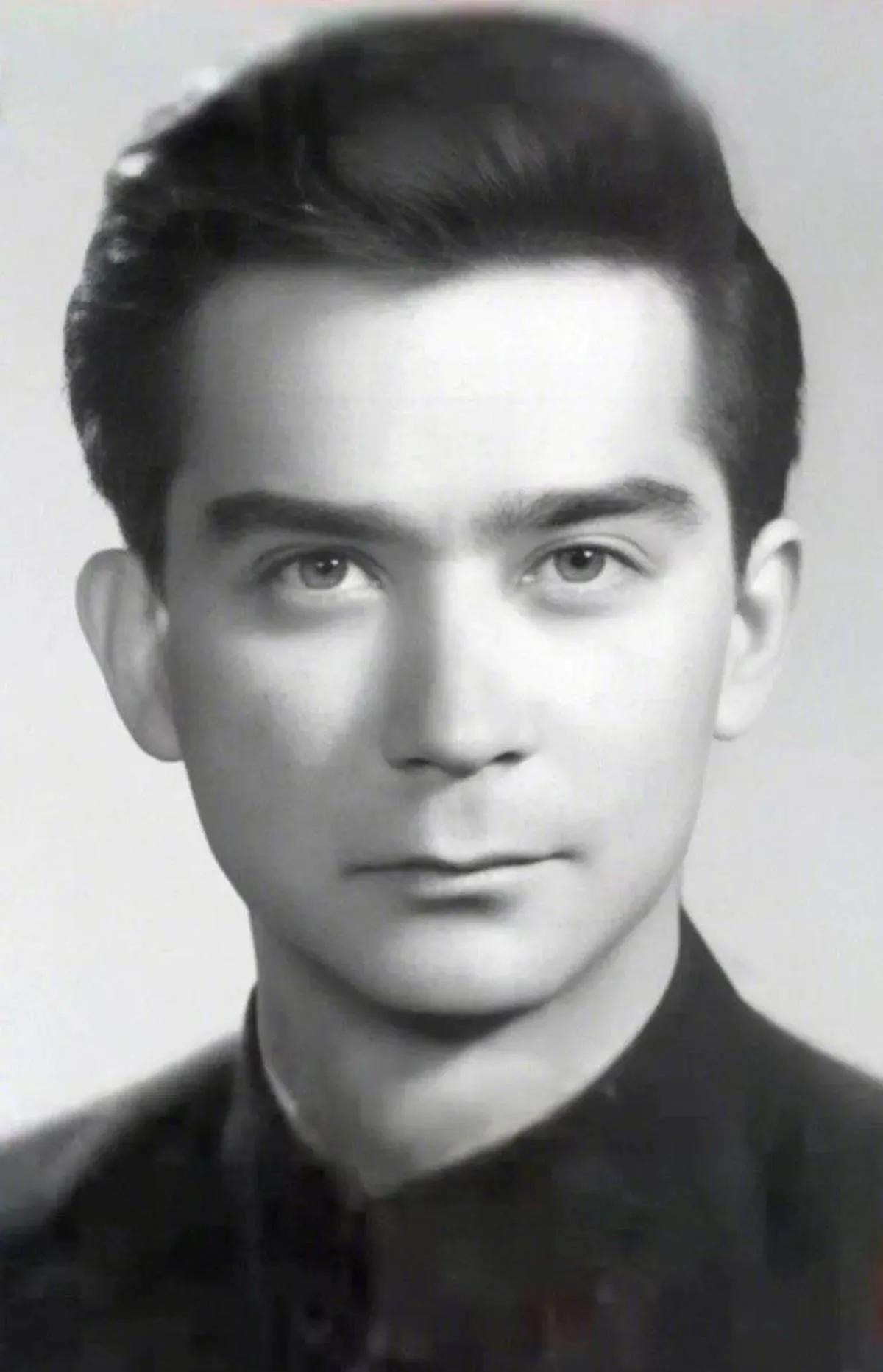 Do you know who is the most handsome scientist in China? - iMedia