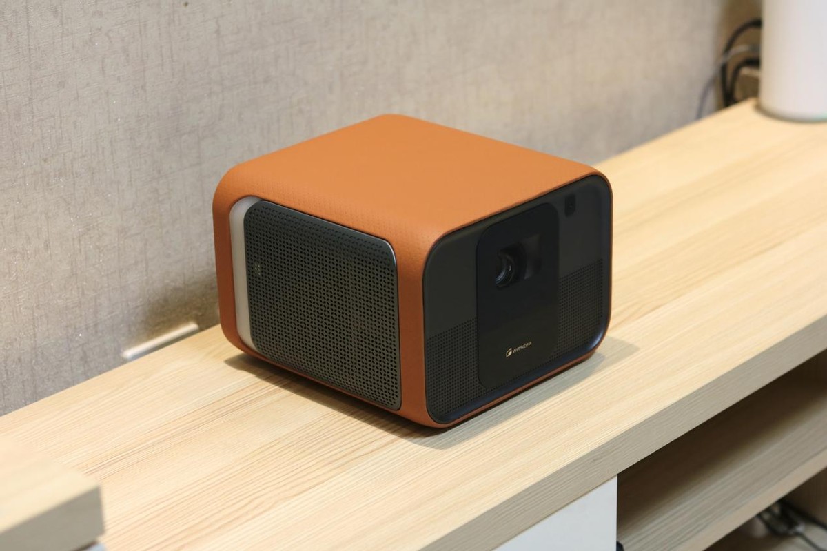 Micro-projection or laser TV? - iNEWS