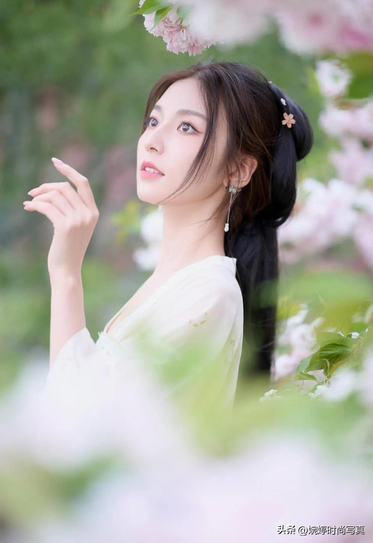 Fashion photo series: Ma Xinrui's ancient costumes are so beautiful ...