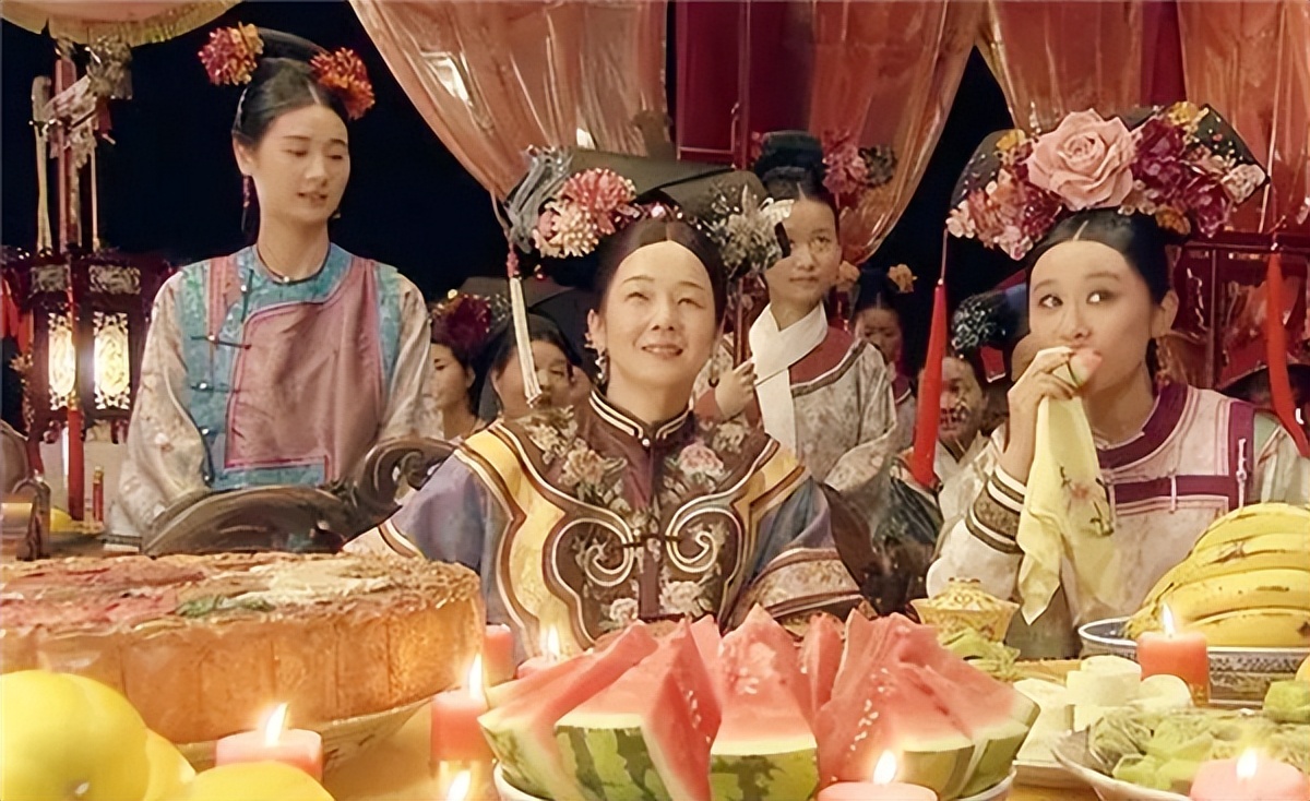 How did the ancient emperors deal with the leftover food after eating ...