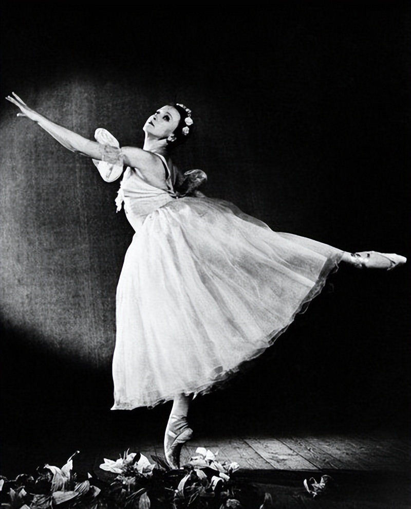 438. The most dazzling ballet goddess of the 20th century! - iMedia