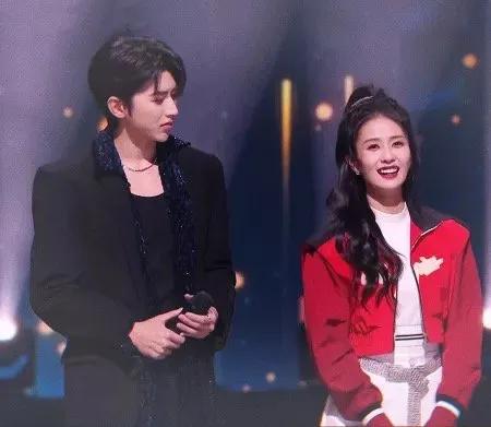 Cai Xukun's fans turned to Bailu instead of Yang Ying's CP. Fans on ...