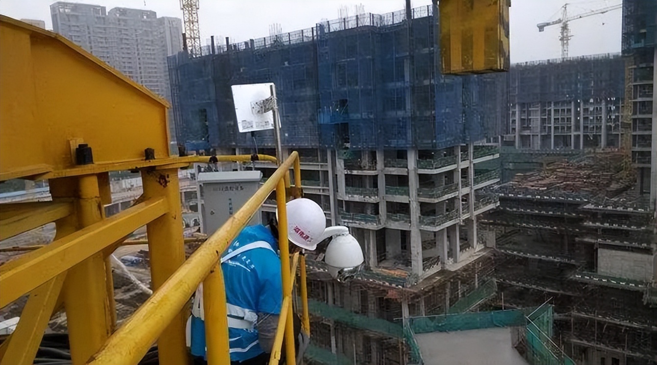 Wireless Intelligent Monitoring Solution for Construction Sites - iMedia