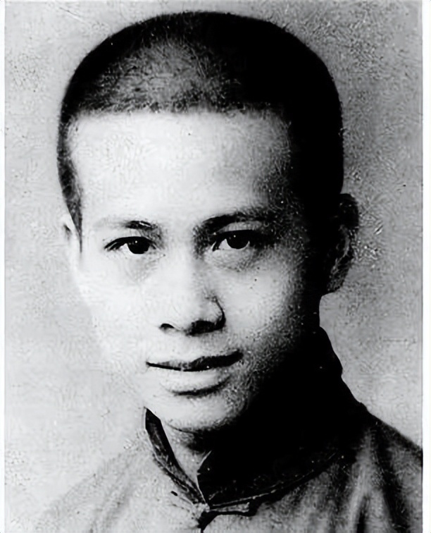 Li Ka-shing and a brief history of Hong Kong's plastics industry - iNEWS