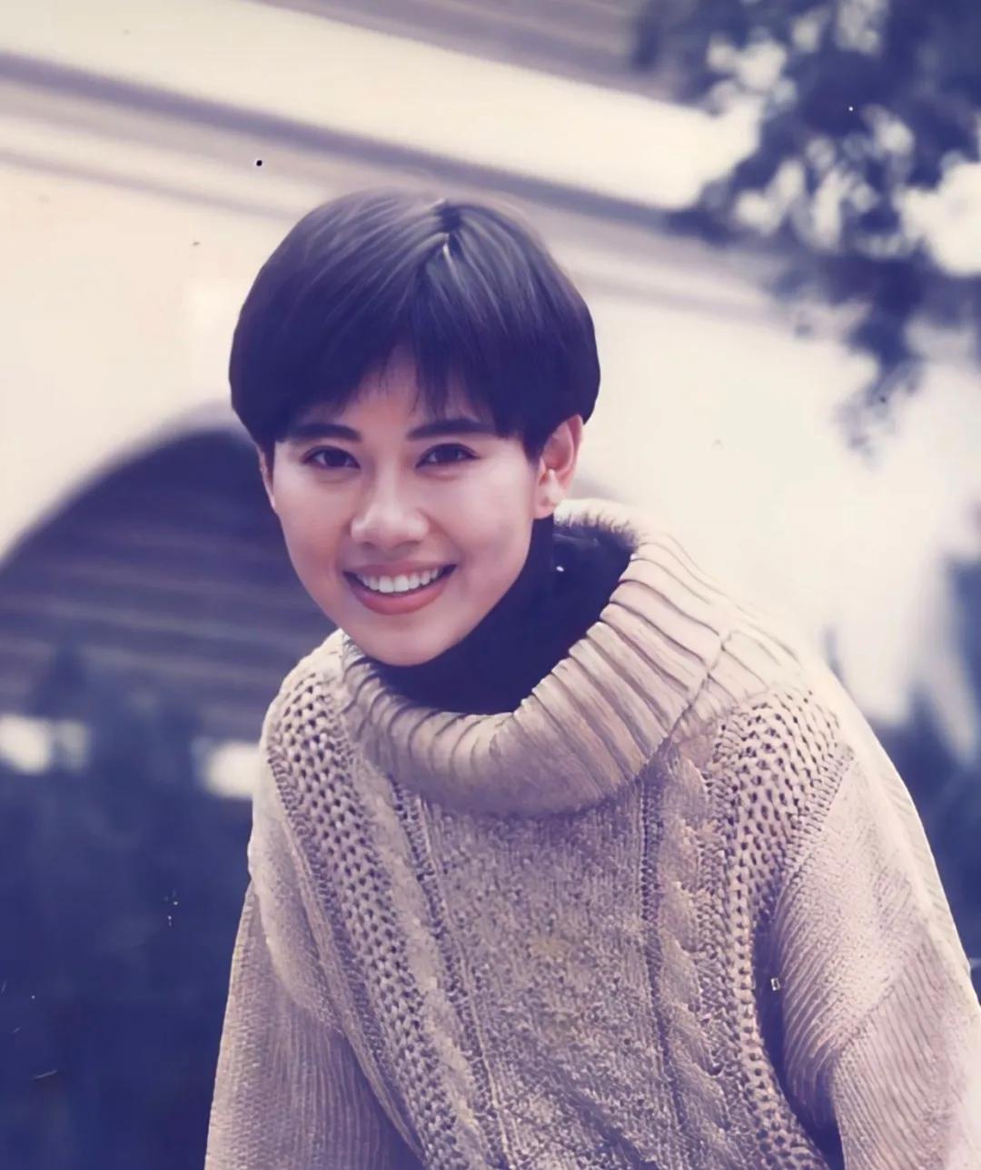 52-year-old Chen Songling lost 24 catties in half a year, and now she ...