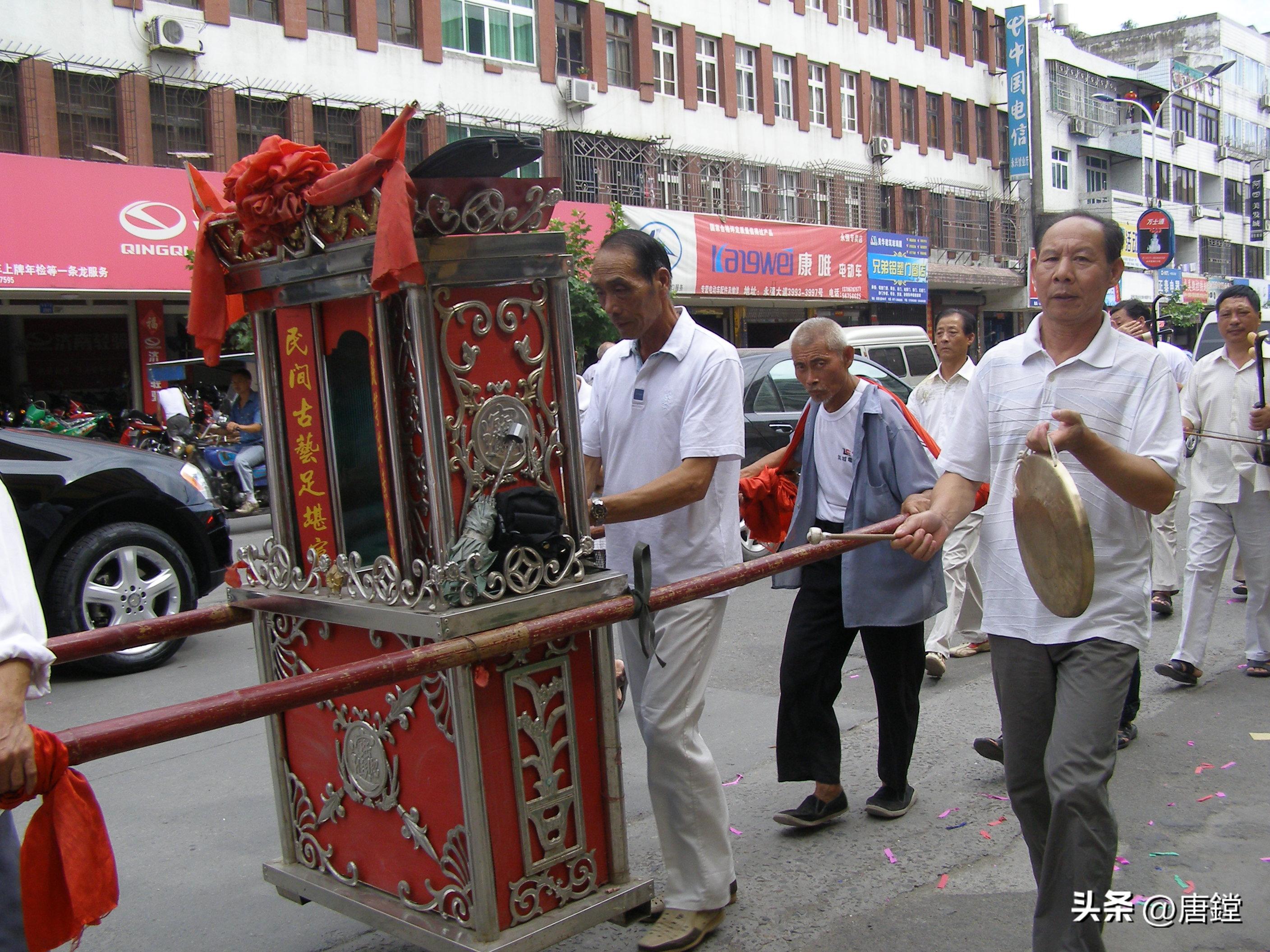 Silk Flowers in the Bumps——Cultural Charm of Guban Pavilion in Longwan ...