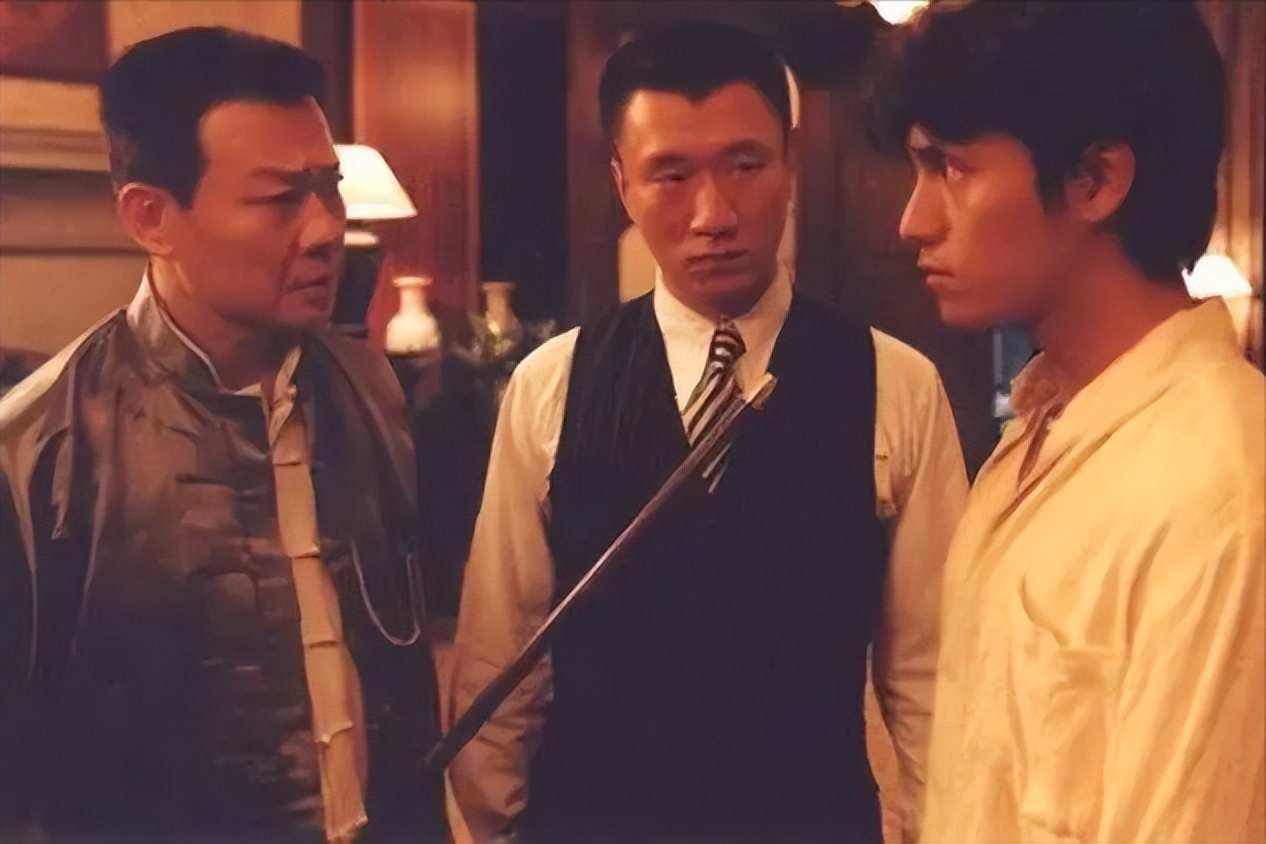 Sun Honglei: I vomited for 3 days after filming the kissing scene with Li Xiaoran, and I still ...