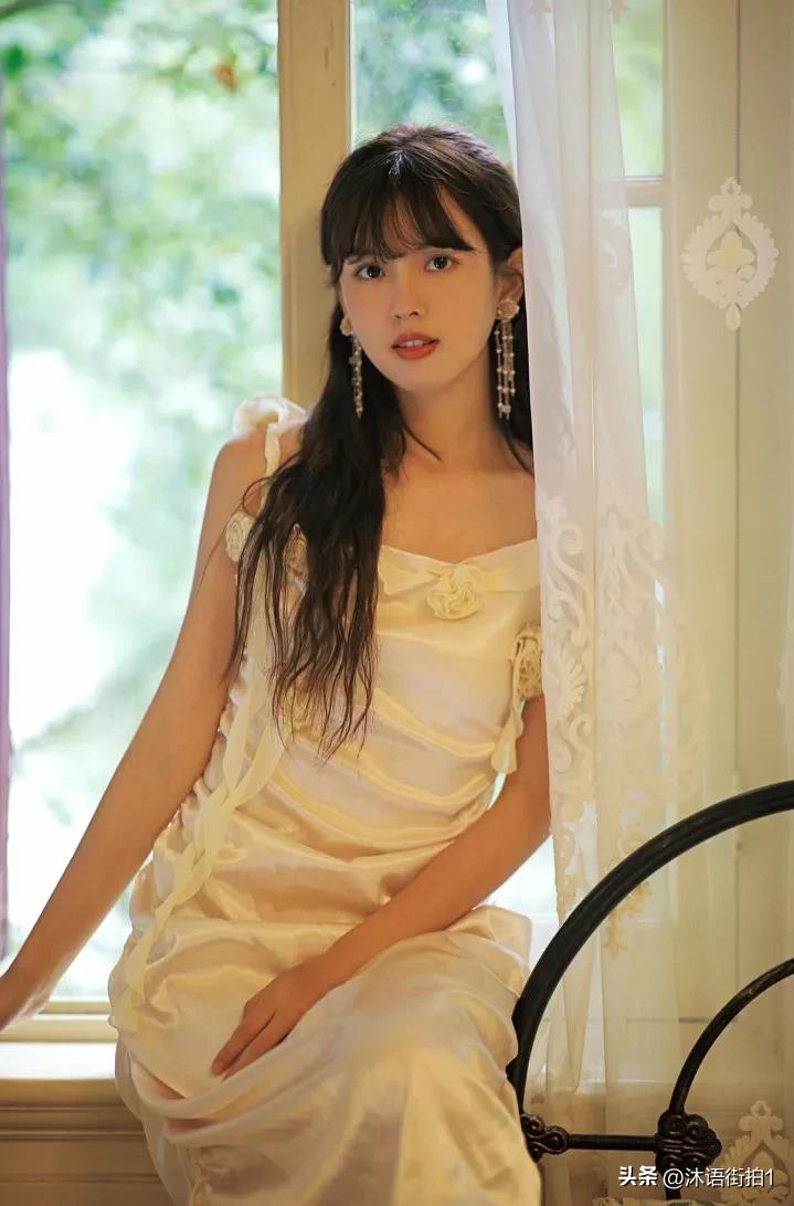 Miss Lin Chiling's temperament is sweeter than Lin Chiling's, making ...