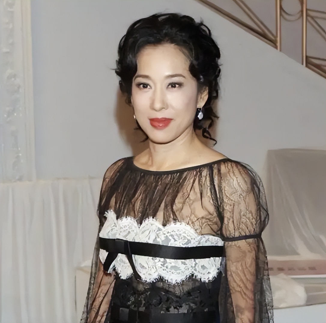 Guo Jingjing: From the Olympic champion to the wealthy family, her ...