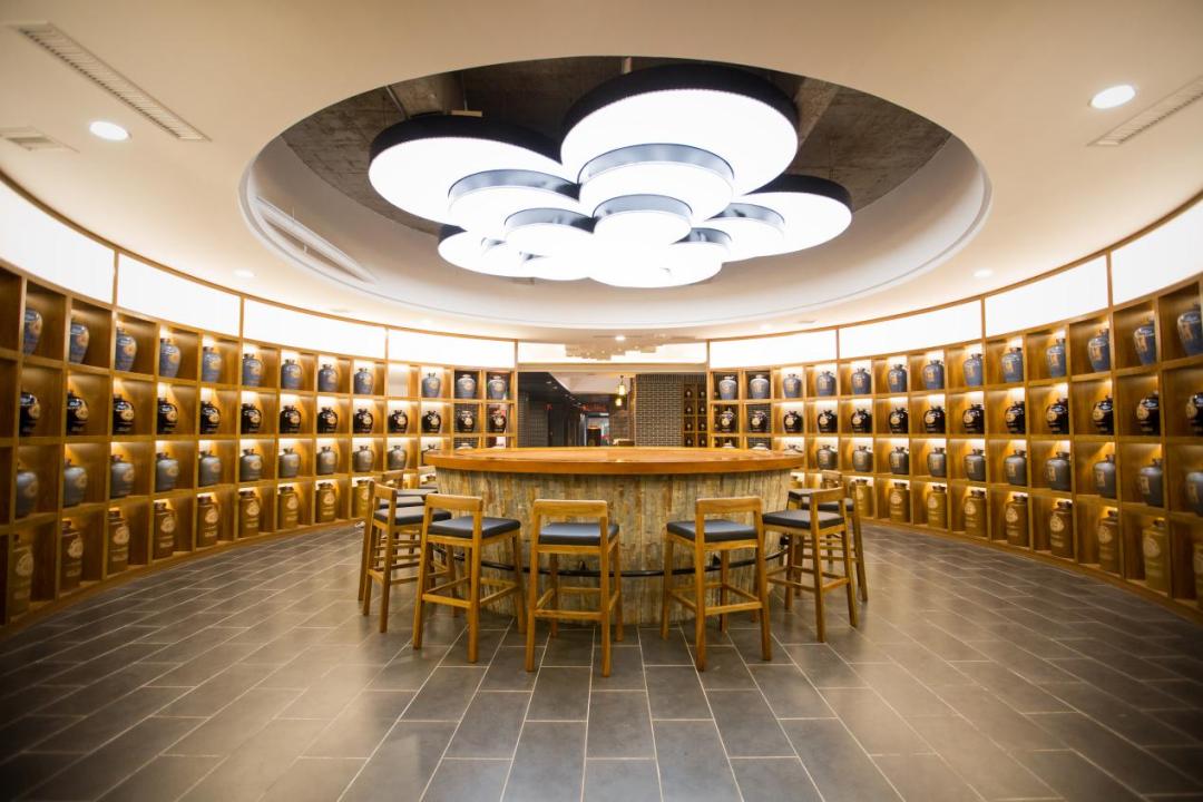 The unique Xinghua Village, the ecological storage Fenjiu City - iNEWS