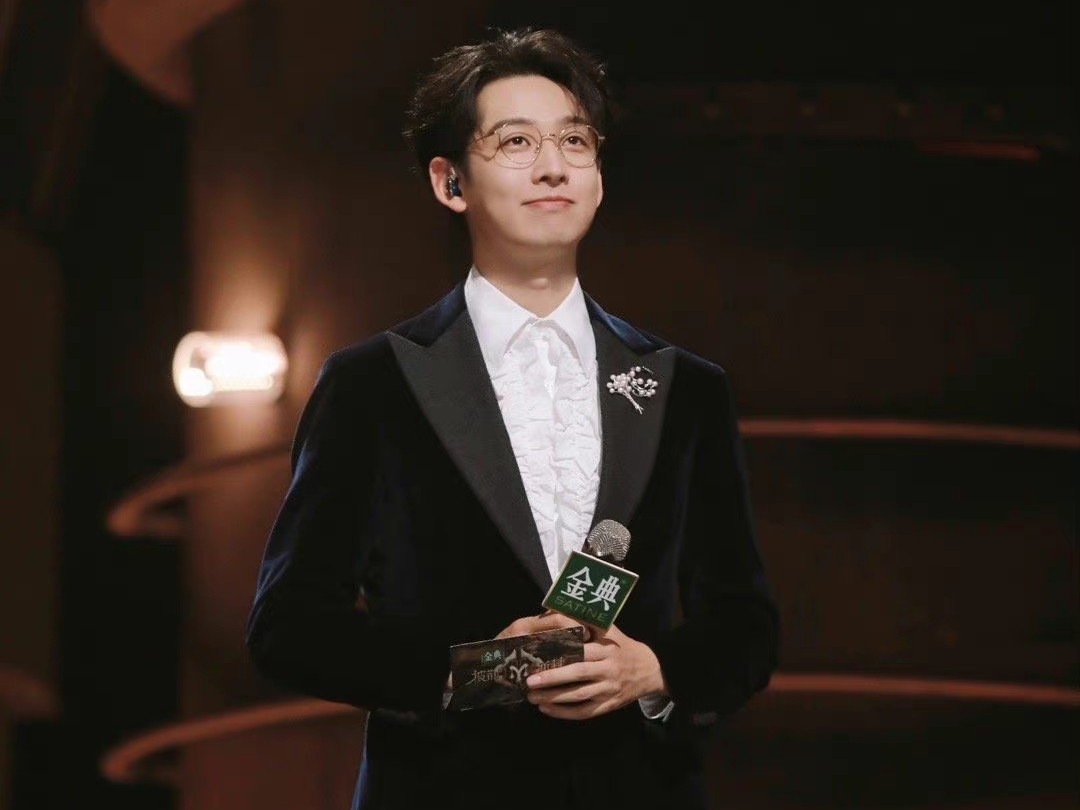 Mango Channel's host lineup: He Jiong is the pillar of the stage, Qi ...