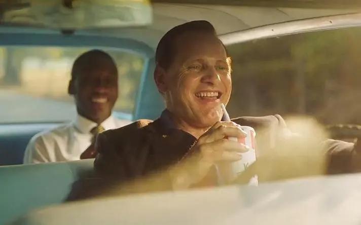In the movie "Green Book": What is expressed behind the description of ...
