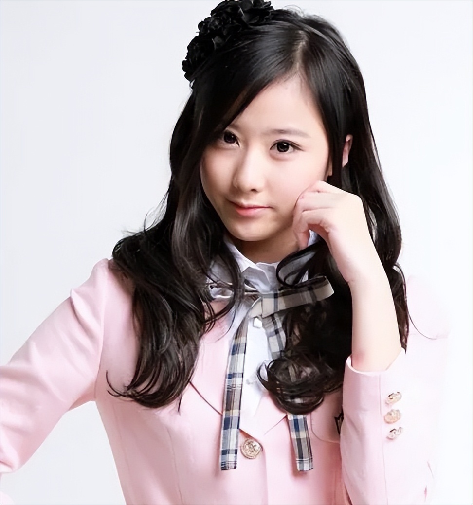 Mingyang Entertainment—Beauty Star-Jiang Yuxi - iMedia