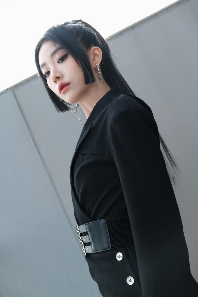 Yu Yan: Nothing is worth breaking down, it is more important to solve ...