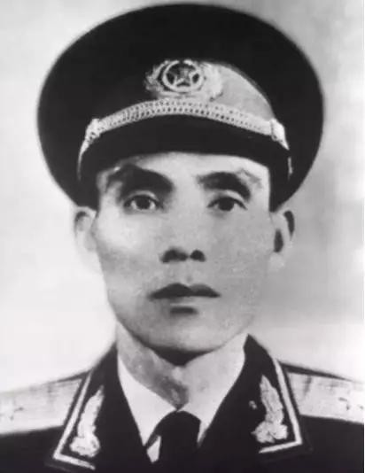 The organizational sequence and main commanders of the field army of ...