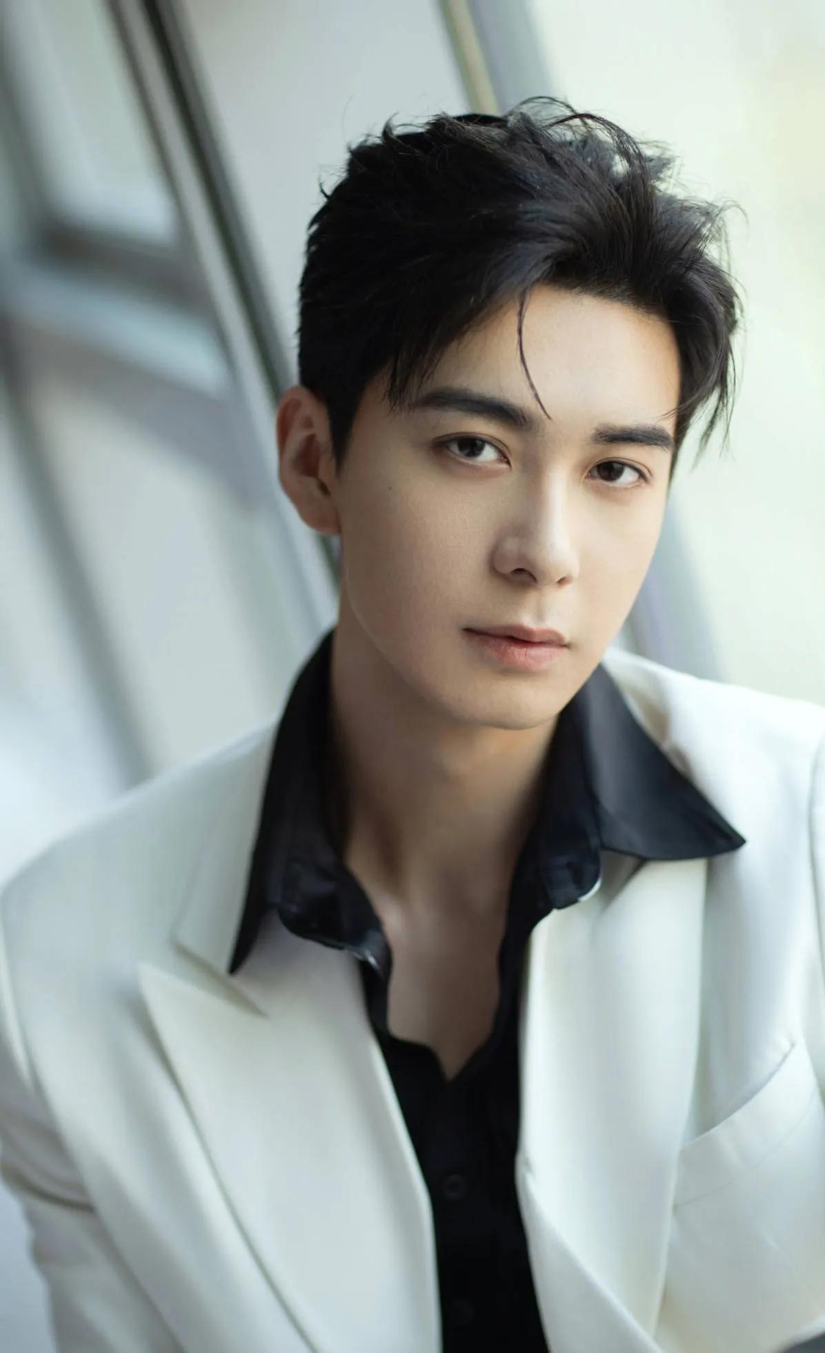 Chen Xingxu is so handsome - iNEWS