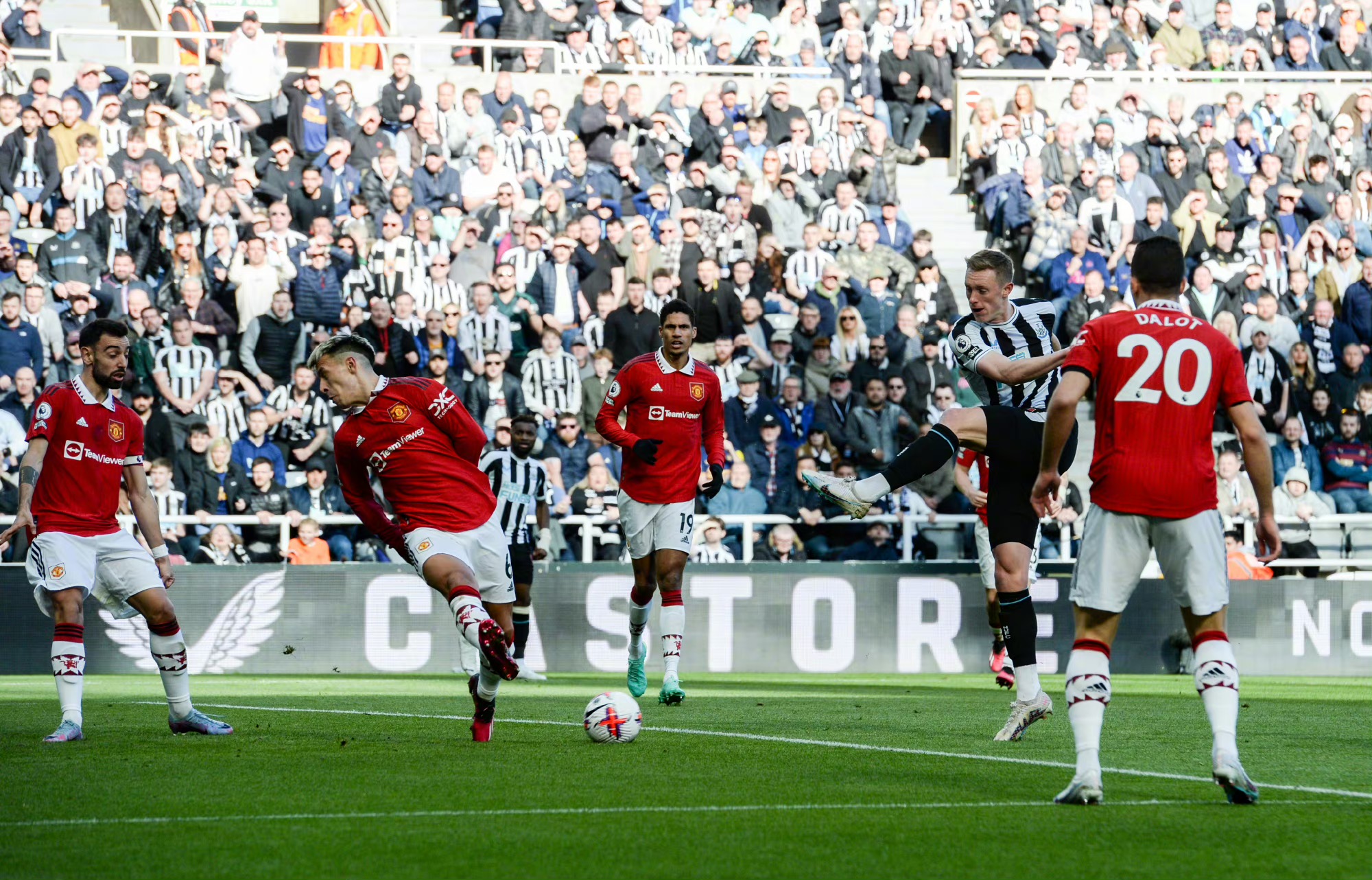 0:2! The local tyrants of the Premier League show their power: 3 ...